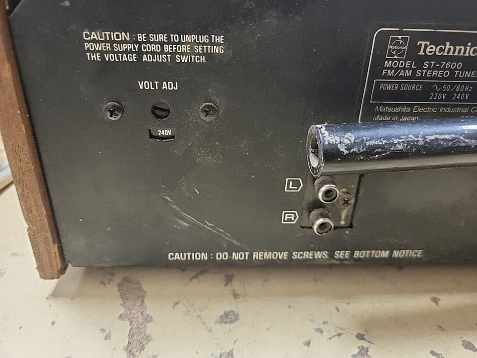 TECHNICS ST-7600 Stereo Tuner FM/AM Radio Tuner Separate - Spares Or ...