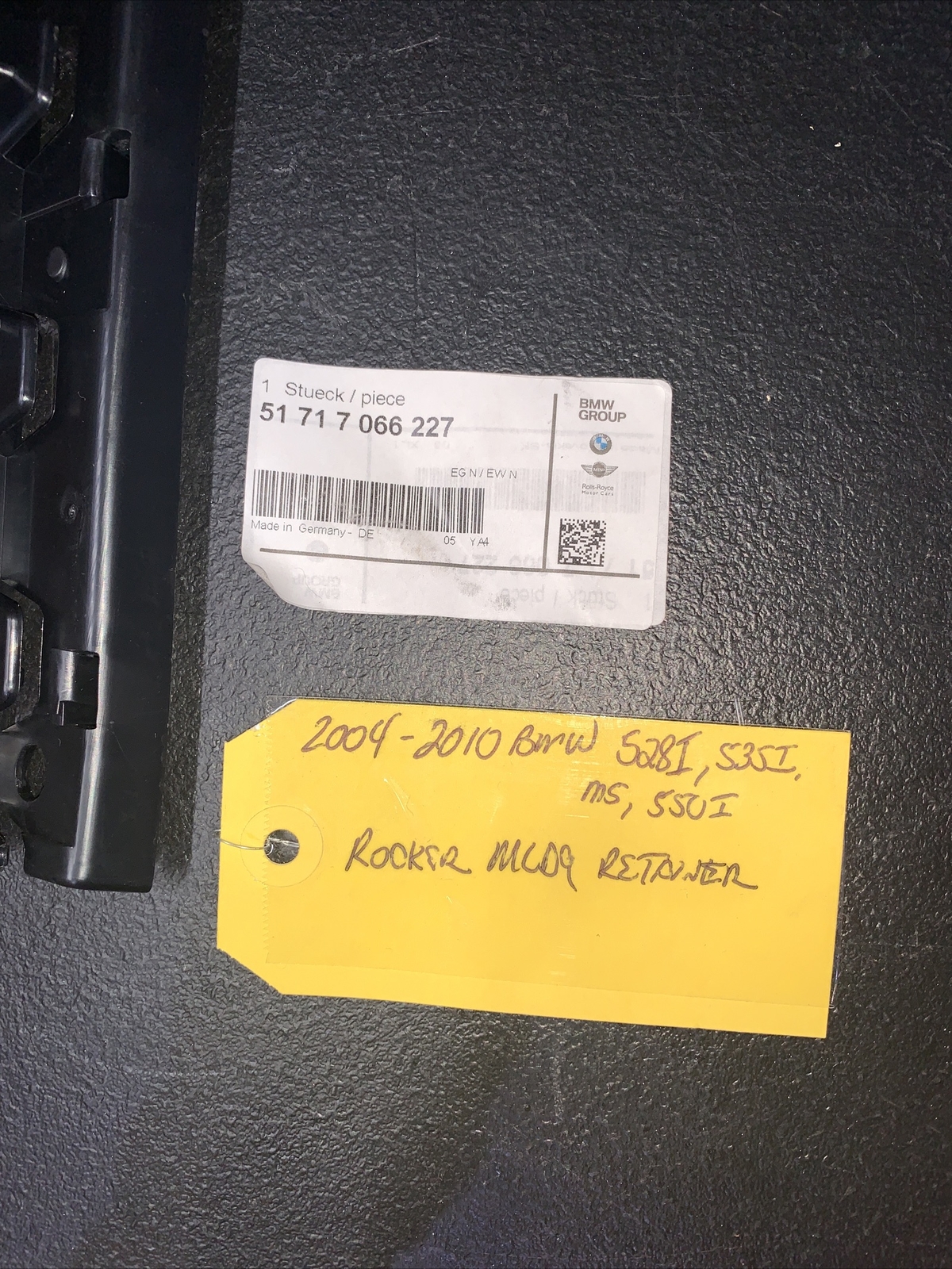 2004-2010 E60 E61 Left Ext Rocker Molding Lower Retainer 51717066227 ...