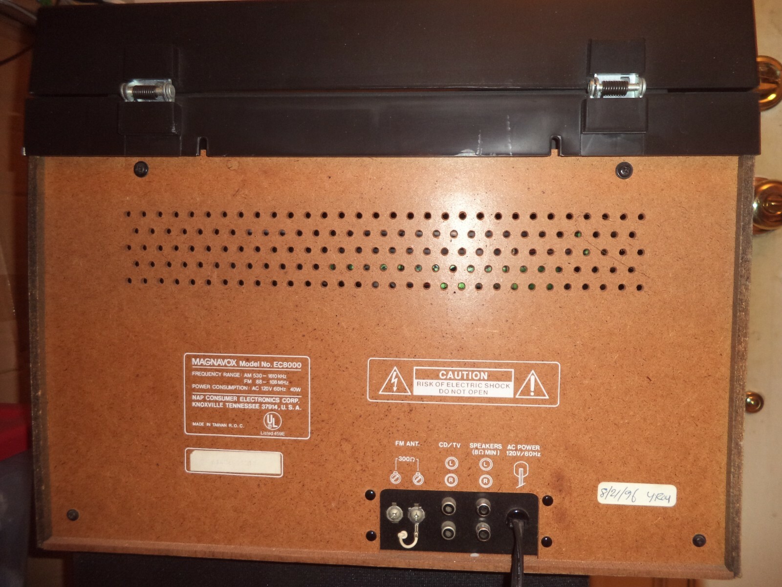 USED ! MAGNAVOX EC8000 HOME STEREO SHELF SYSTEM WITH SPEAKERS !! WORKS ...