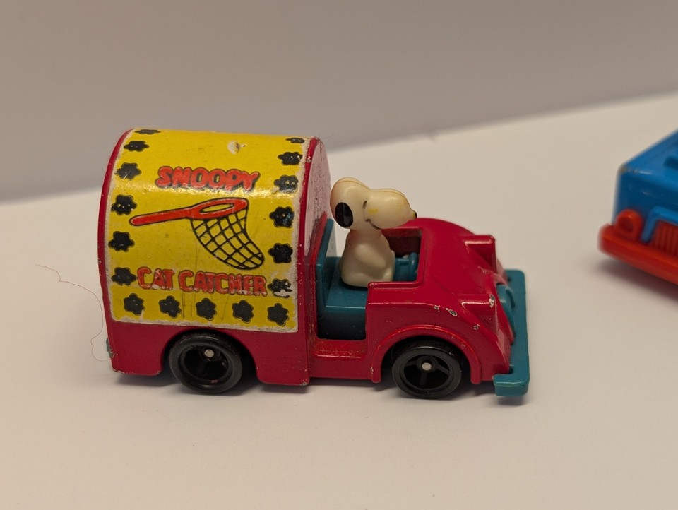 VTG Aviva Peanuts Snoopy Cat Catcher Die Cast Truck Fun Van 1958-1966 ...