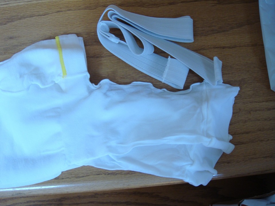 Venaflow AES Anti Embolism Stockings Open Toe White Thigh Short Small 3 ...