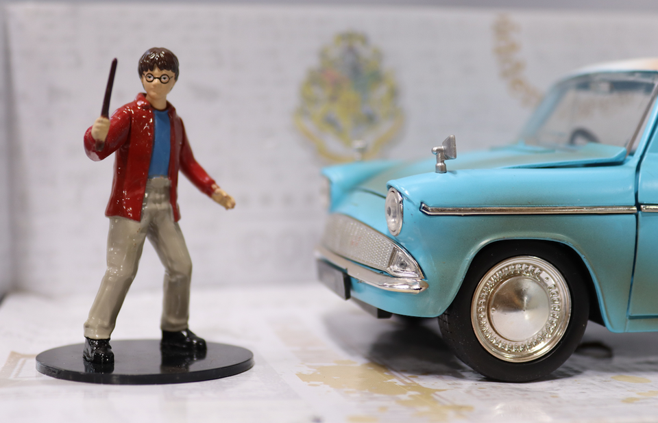 Jada Toys 1:24 Scale 1967 Ford Anglia Diecast Car Play Vehicle | eBay