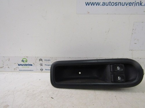 COMMUTATEUR VITRES ELECTRIQUES Renault Clio III (BR/CR) 2007 8200214939 ...