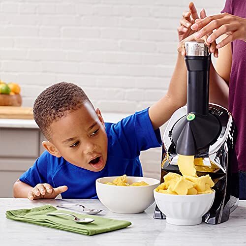 Yonanas 988TL Deluxe Vegan, Dairy-Free Frozen Fruit Soft Serve Maker ...