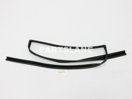 Lexus LX470 1998-2007 Land Cruiser OEM Rear Right Door Glass Run 68142 ...