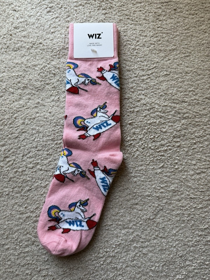 WIZ Unisex Fashion Socks Pink Flying Unicorns NEW Sock Funky One Size ...