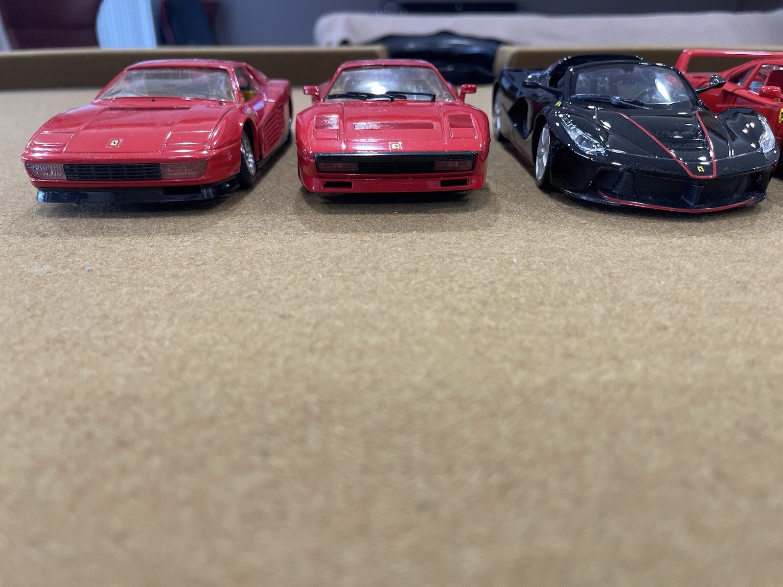 5 Ferrari 1/24 Burago Revell Maisto F40 ENZO LAFERRARI APERTA 288 GTO ...