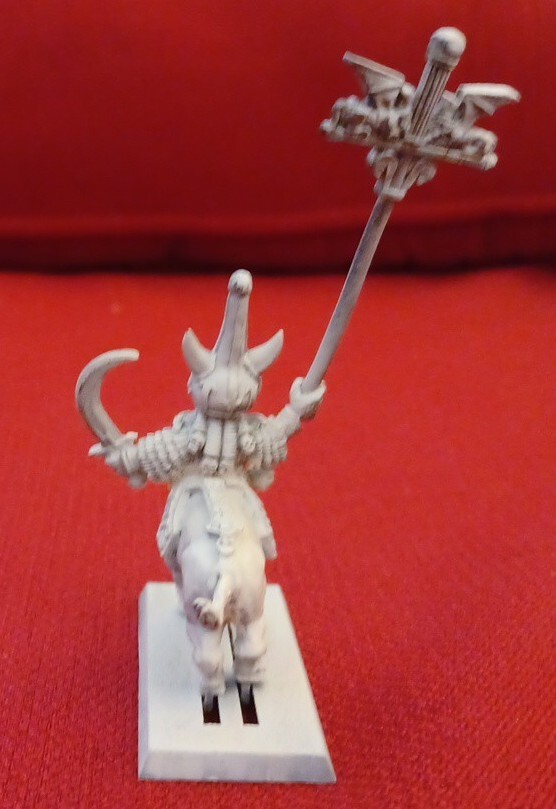 Chaos Dwarf Dwarves Vintage RARE Bull Centaur Banner & Scimitar ...