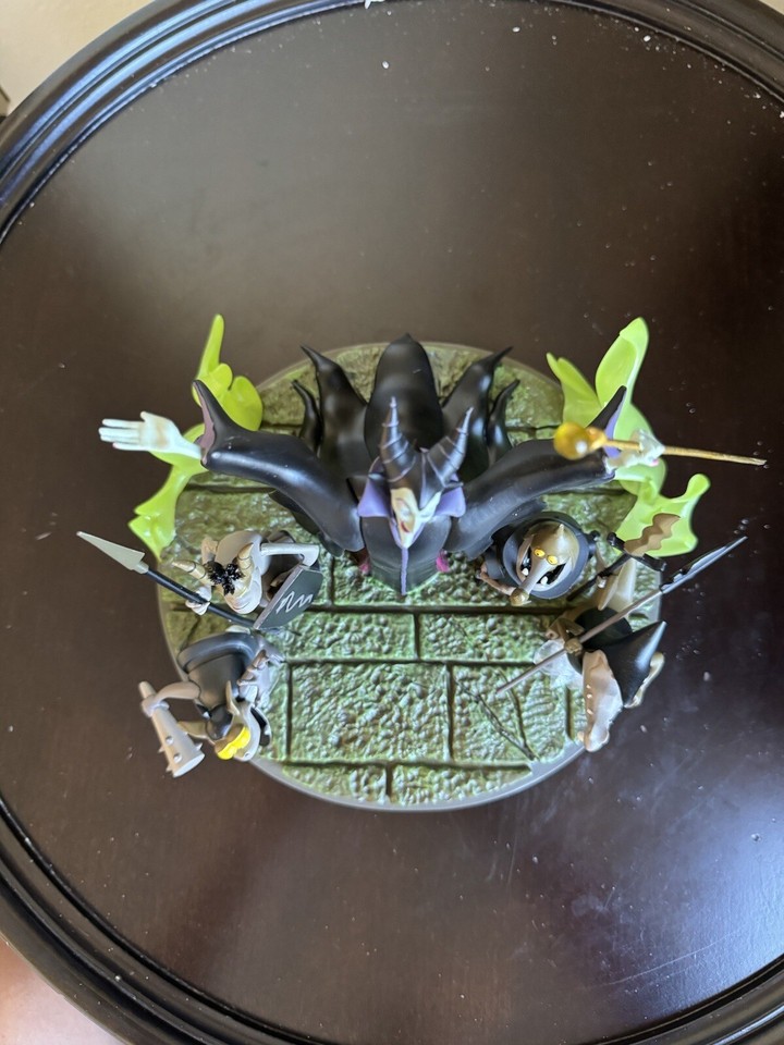 2020 Disney Parks Medium Big Fig Statue Sleeping Beauty Maleficent ...