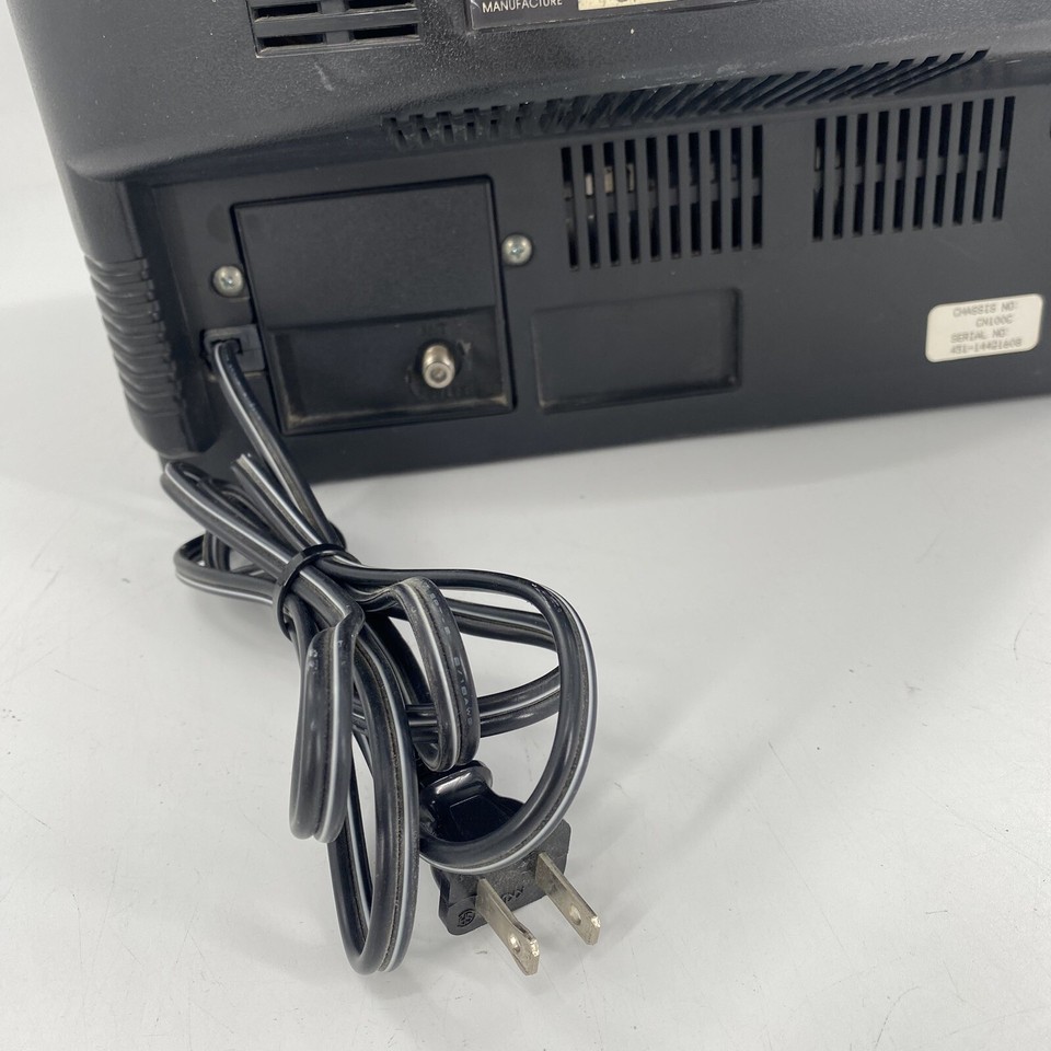 ZENITH 13" Color TV SMS1324S CRT TV RF Only W/ Coaxial Cable Retro ...