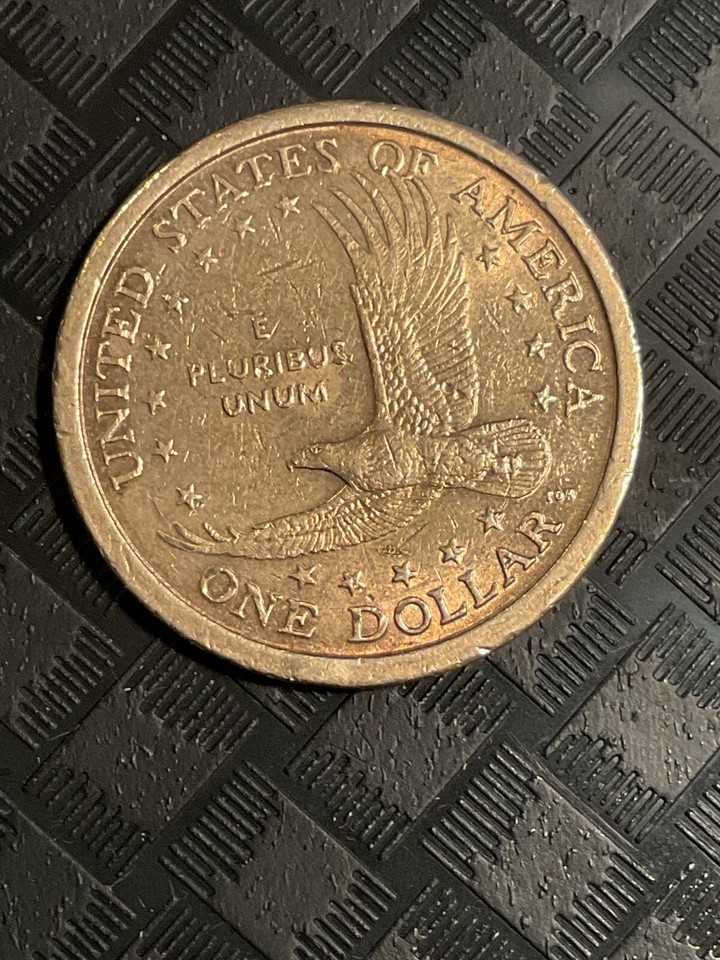 2000 D SACAGAWEA ONE DOLLAR COIN US LIBERTY GOLD COLOR RARE (flawless ...