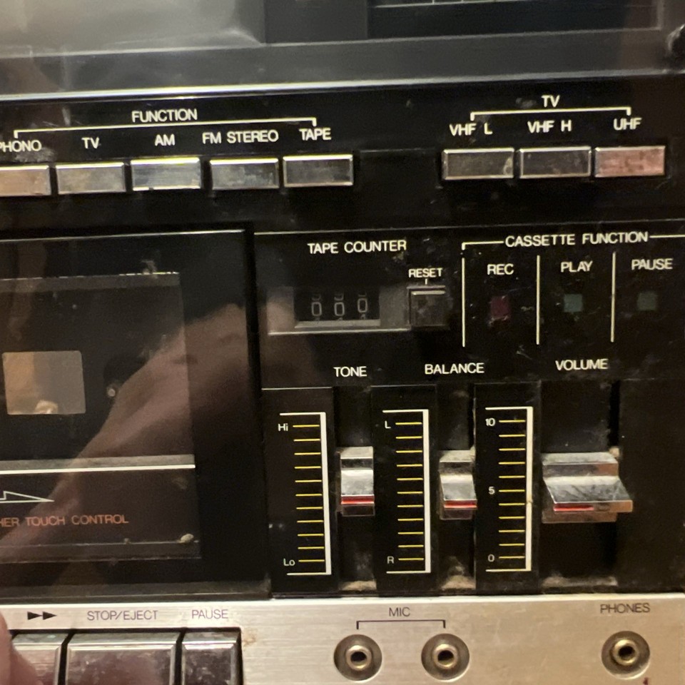 Vintage Emerson Portable Boombox BW TV, AM/FM radio, cassette - RARE | eBay