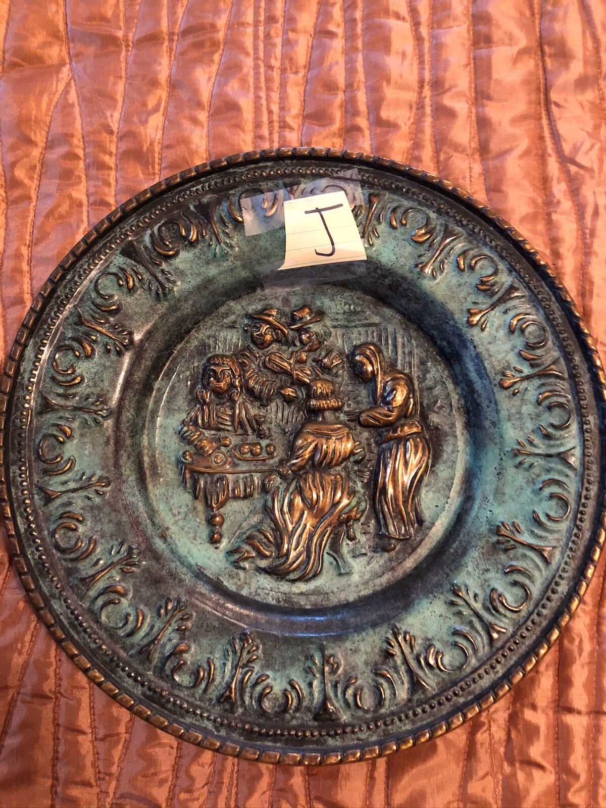 Vintage Peerage England Brass Relief 11 1/2 Inch Wall Plate Tavern Blue ...