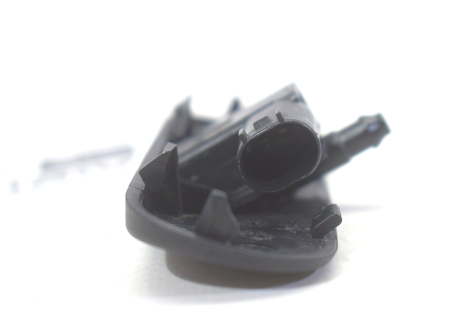 Porsche Panamera Turbo 970 Waschwasserdüse rechts Scheibenwaschdüse ...