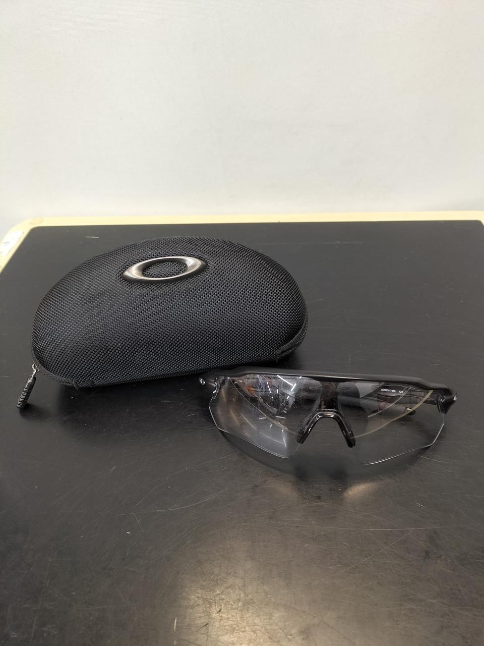 OAKLEY Model number: OO92087438 Sign RADAR EV PATH - Gem