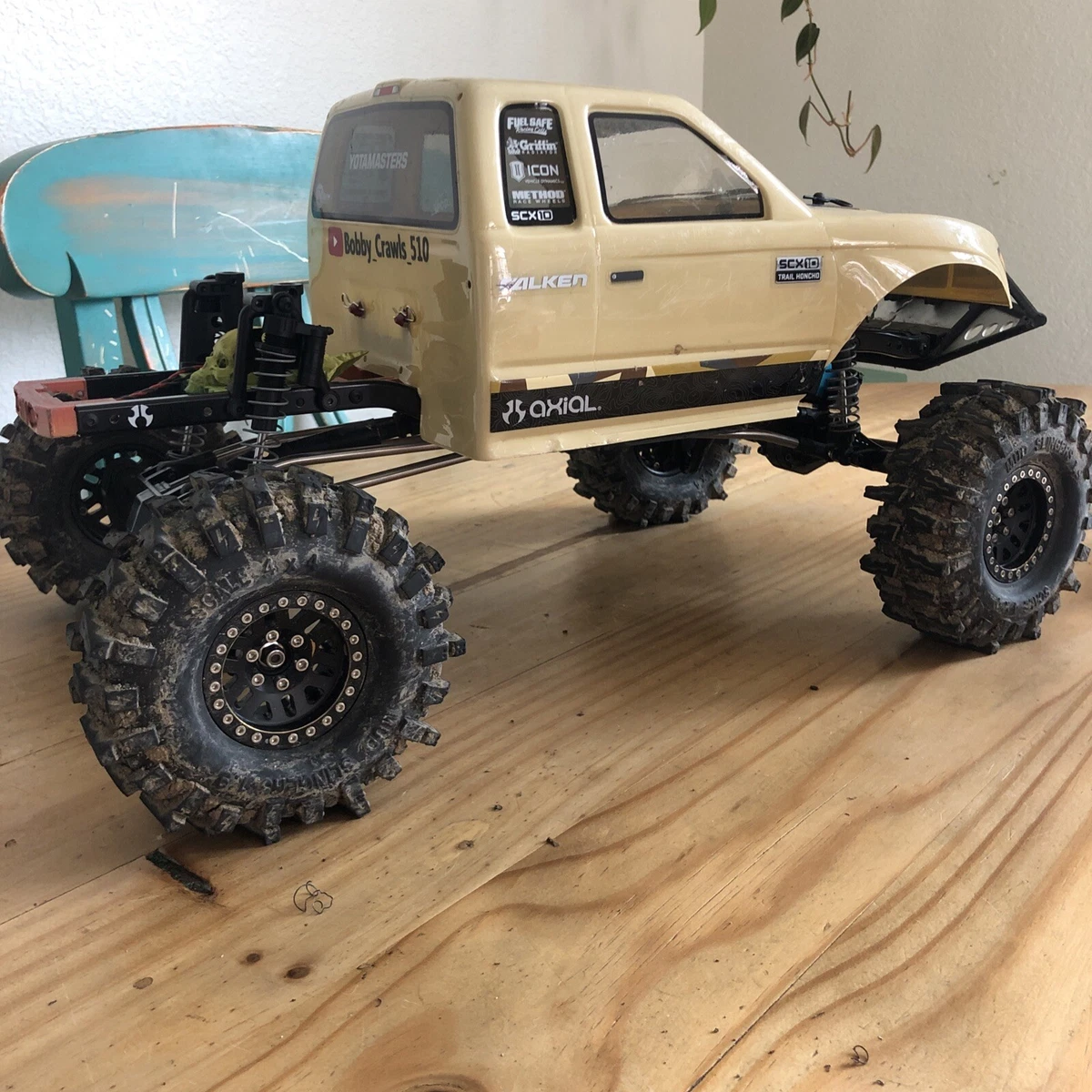Rc Axial Honcho