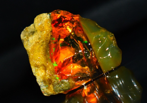 Red Opal Rough 32.60 Carat Natural Ethiopian Opal Raw Welo Opal ...
