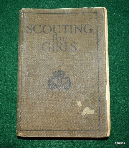 VINTAGE GIRL SCOUT - SCOUTING FOR GIRLS 1920 - FIRST EDITION - SOFT ...