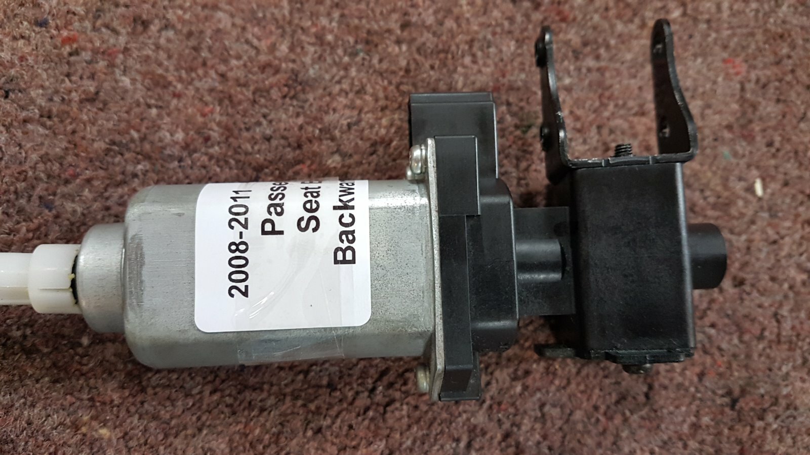 Nissan GT-R R35 Passengers Seat Backward Forward Motor - MITSUBA PBT ...