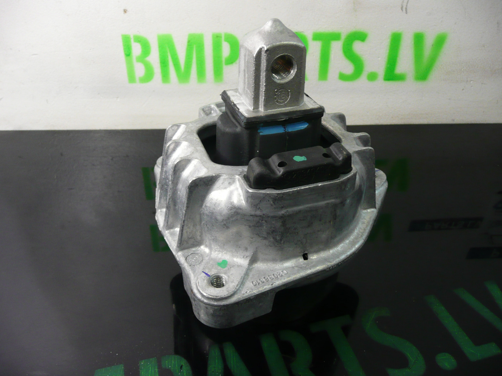 NEW GENUINE BMW 5SER F10 ENGINE MOUNT 22116777371 / ONLY RWD CARS | eBay