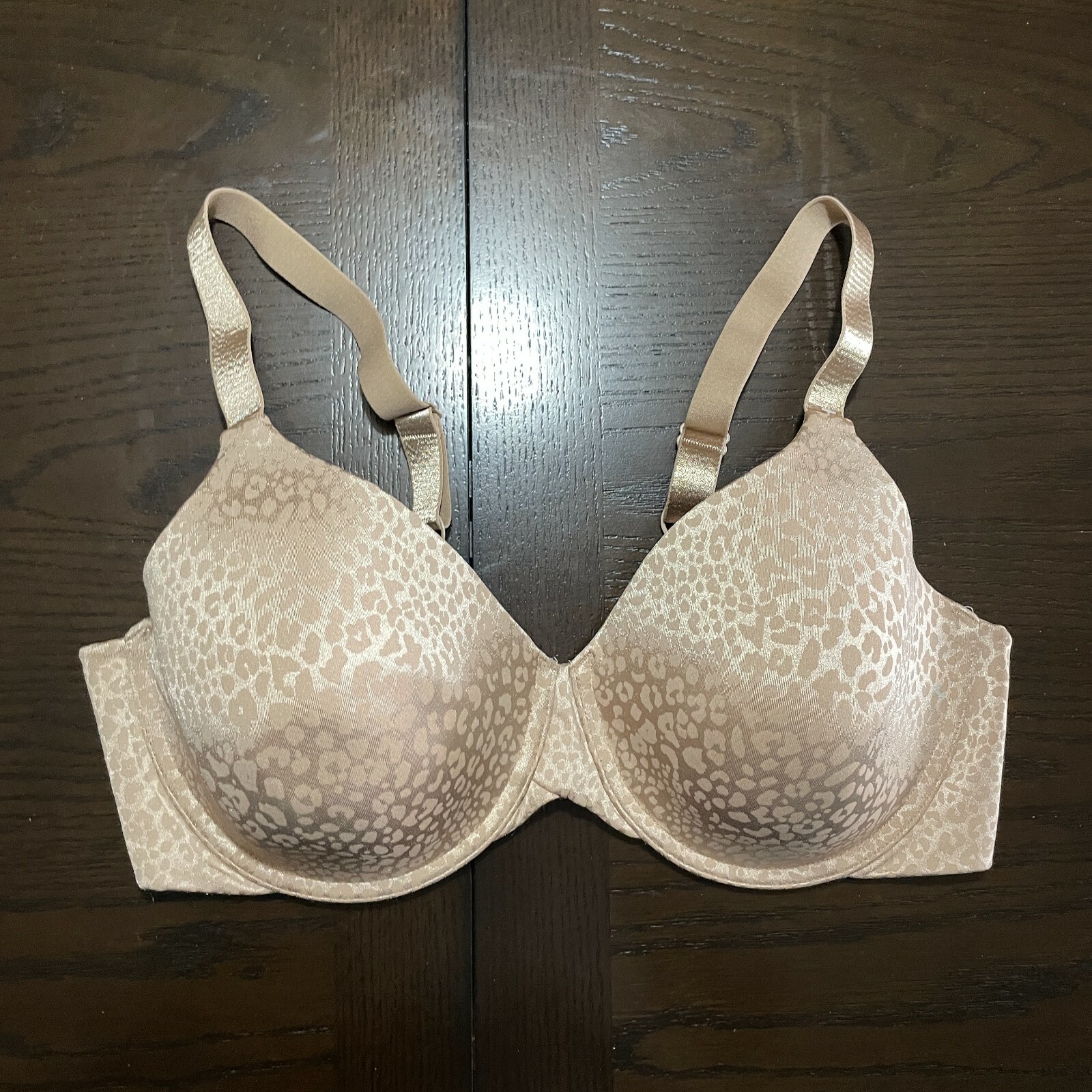 Lilyette Back Smoothing Bra 40D Underwire Satin Padde… - Gem