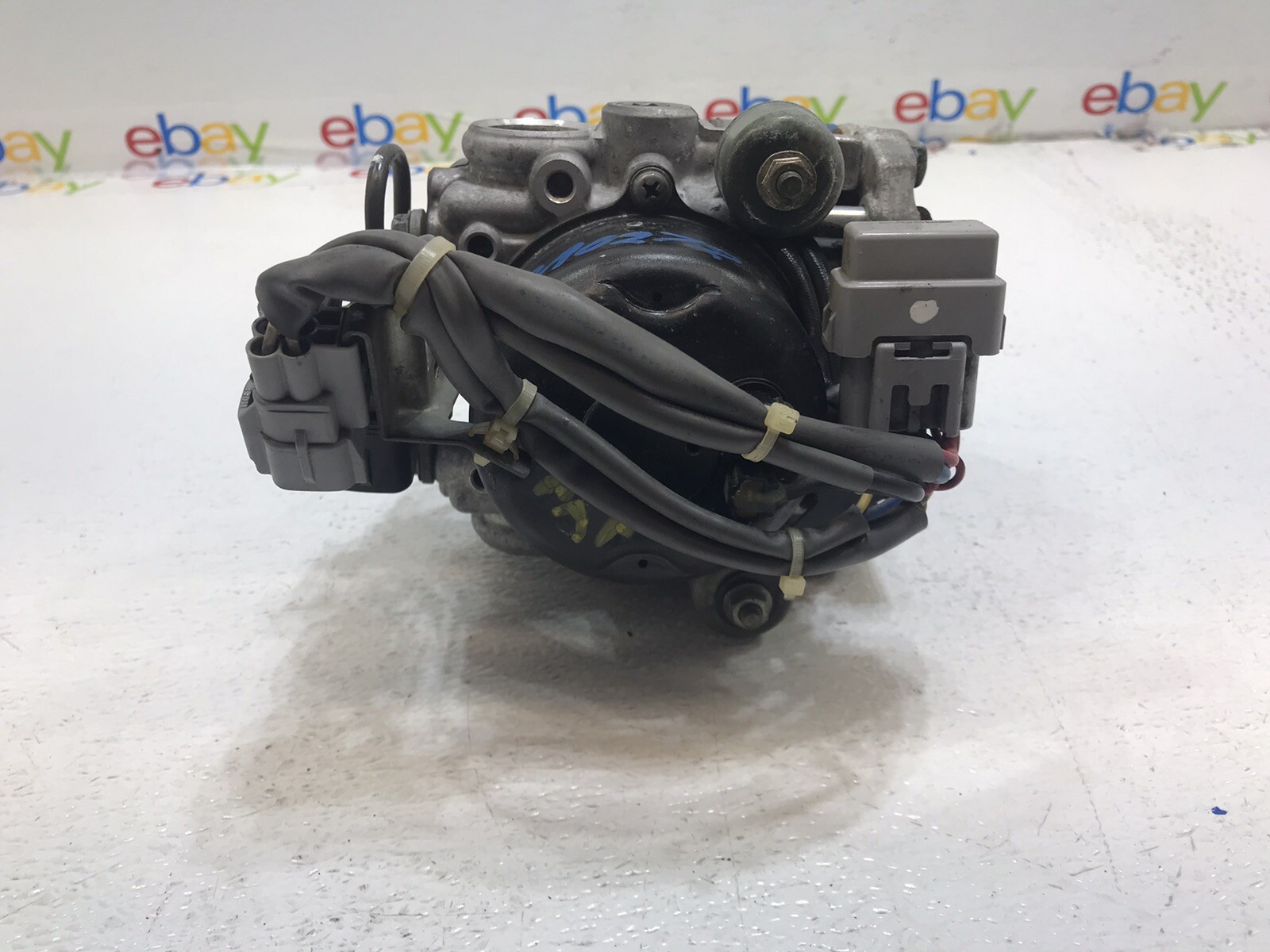 1993-1994 Lexus LS400 Anti Lock Brake Pump Actuator & Modulator ABS w ...