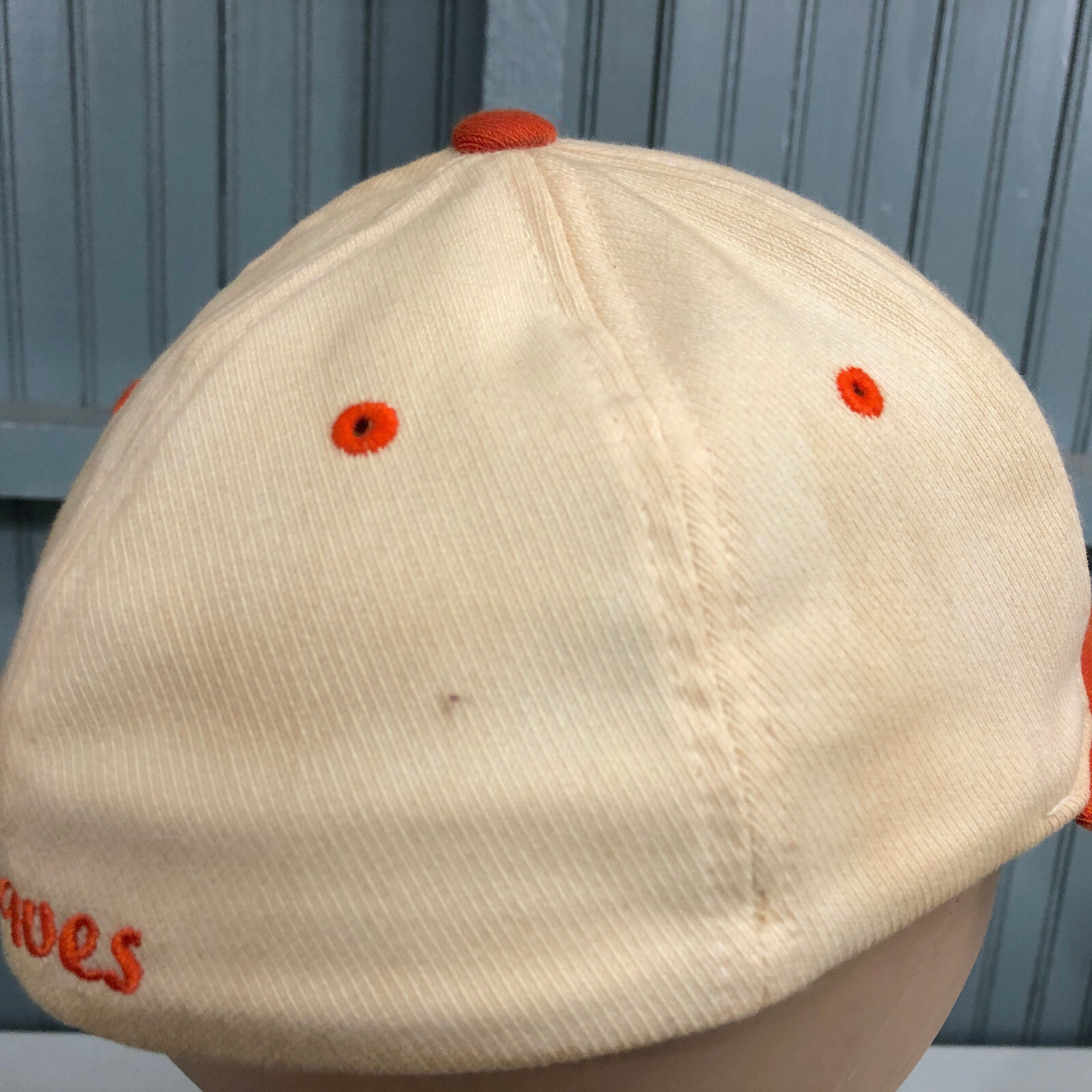 CS Braves Discolored Size Small Richardson Stretch Baseball Cap Hat | eBay