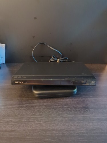 Sony Progressive Scan CD & DVD Player - DVP-SR210P | eBay