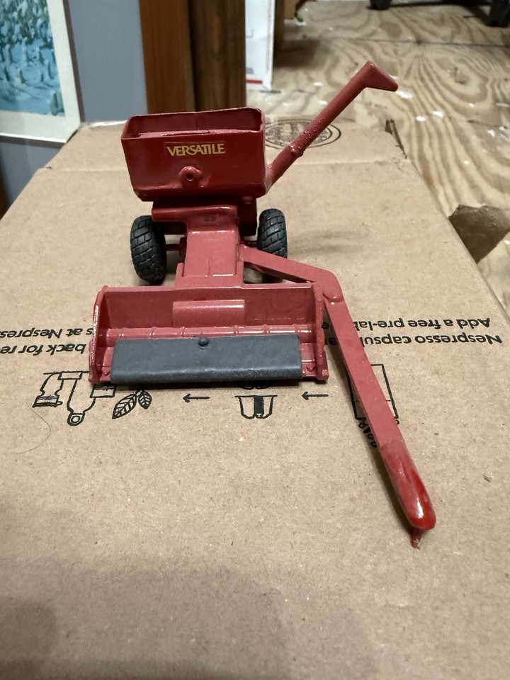 Custom 1/64 Versatile Pull Type Combine | eBay