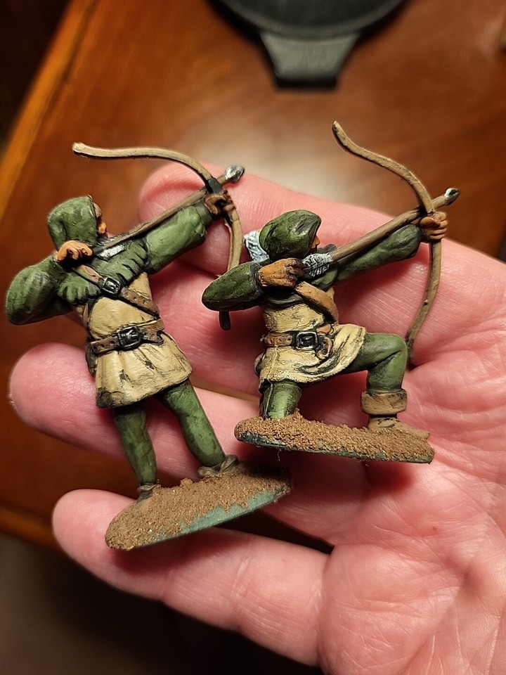 Barzso plastic complete well painted Robin Hood set with Barzso Tree ...