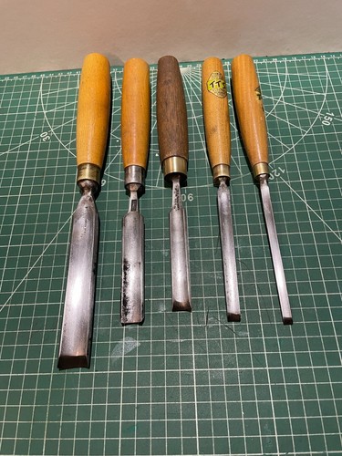 NICE GRADUATED SET OF WOODWORKING/CARVING GOUGE CHISELS | eBay