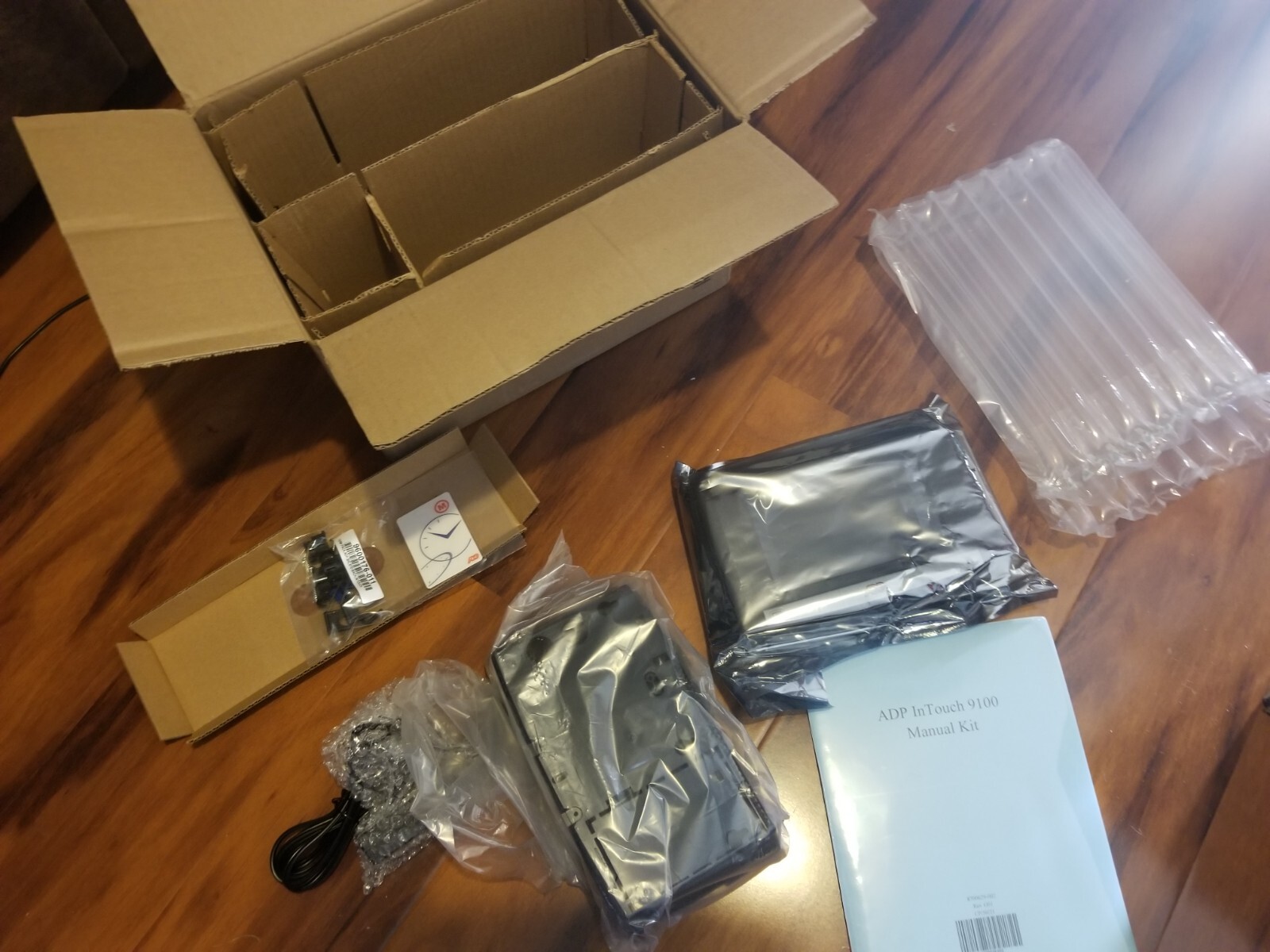 NEW ADP KRONOS 8609100-458 KRONOS InTouch 9100 8609100-458 Time Clock ...