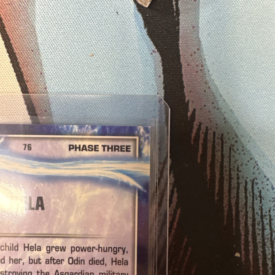 Topps Chrome Marvel Studios 2025 Hela #76 Red Wave Refractor 4/5 Cate ...