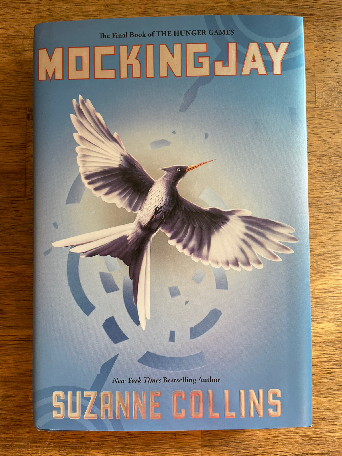 The Hunger Games Ser.: Mockingjay (Hunger Games, Book Three) by Suzanne ...