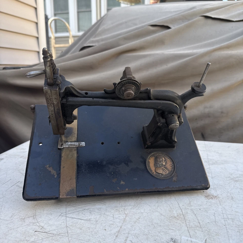 Treadle Sewing Machine for sale | eBay