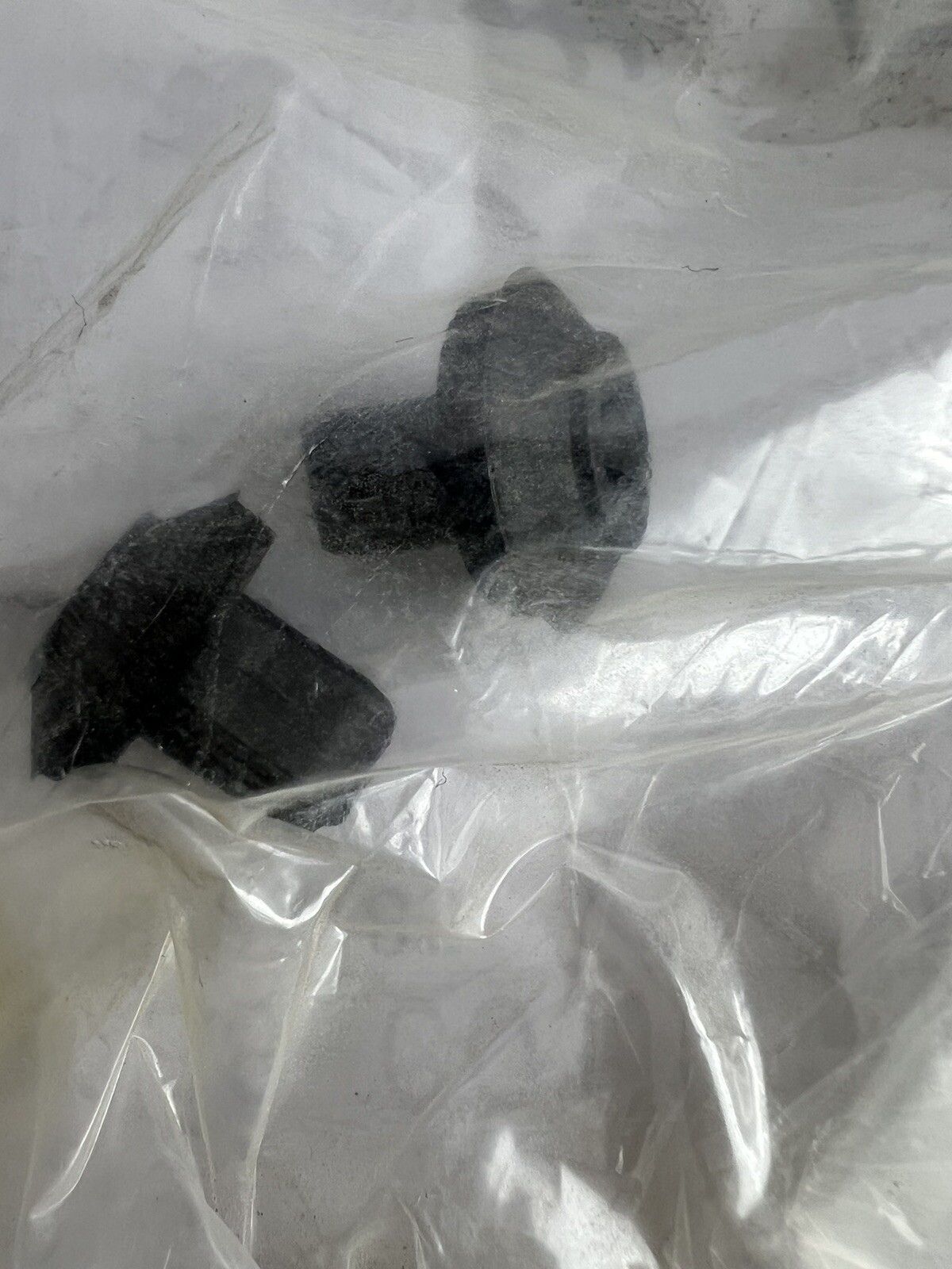 New SET OF 2 Genuine Mercedes-Benz-Sprinter NutS 0009982685 / 000-998 ...