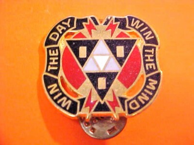 US Military 9th Psychological Ops Bat DUI Pin Clutchback Crest Medal ...