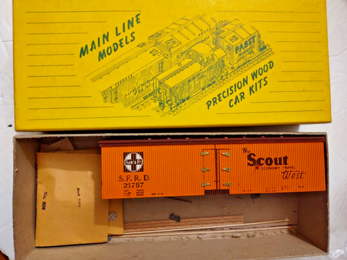 Ho Scale Main Line Santa Fe Scout 40' Standard reefer Box Car Kit ...