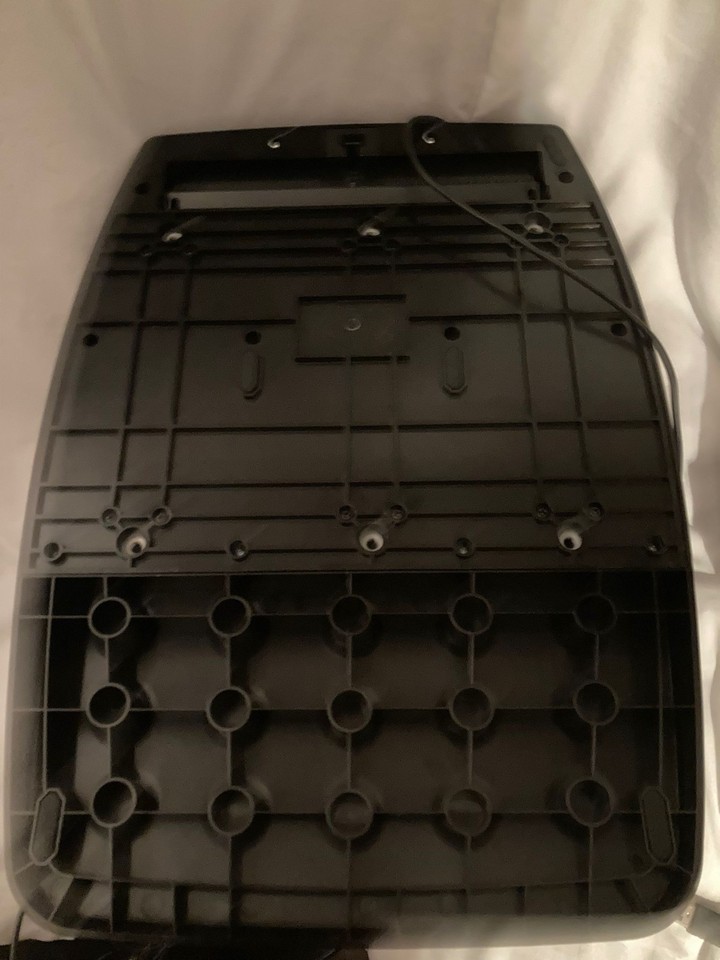 Logitech G27 Racing Steering Wheel with Pedals and Power Supply - NEAR ...