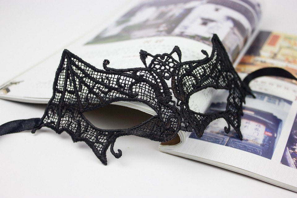 BLACK LACE BAT MASK MASQUERADE BALL HALLOWEEN GOTHIC FANCY DRESS ...