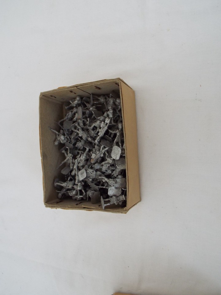 Approx 85 Metal Highland Soldiers (Unpainted) | eBay