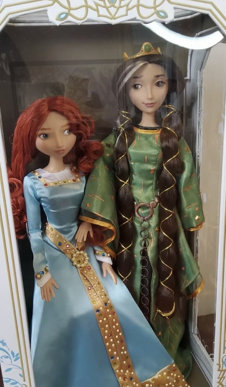 Disney Limited Edition Brave Merida & Queen Elinore Doll set, 2 dolls ...