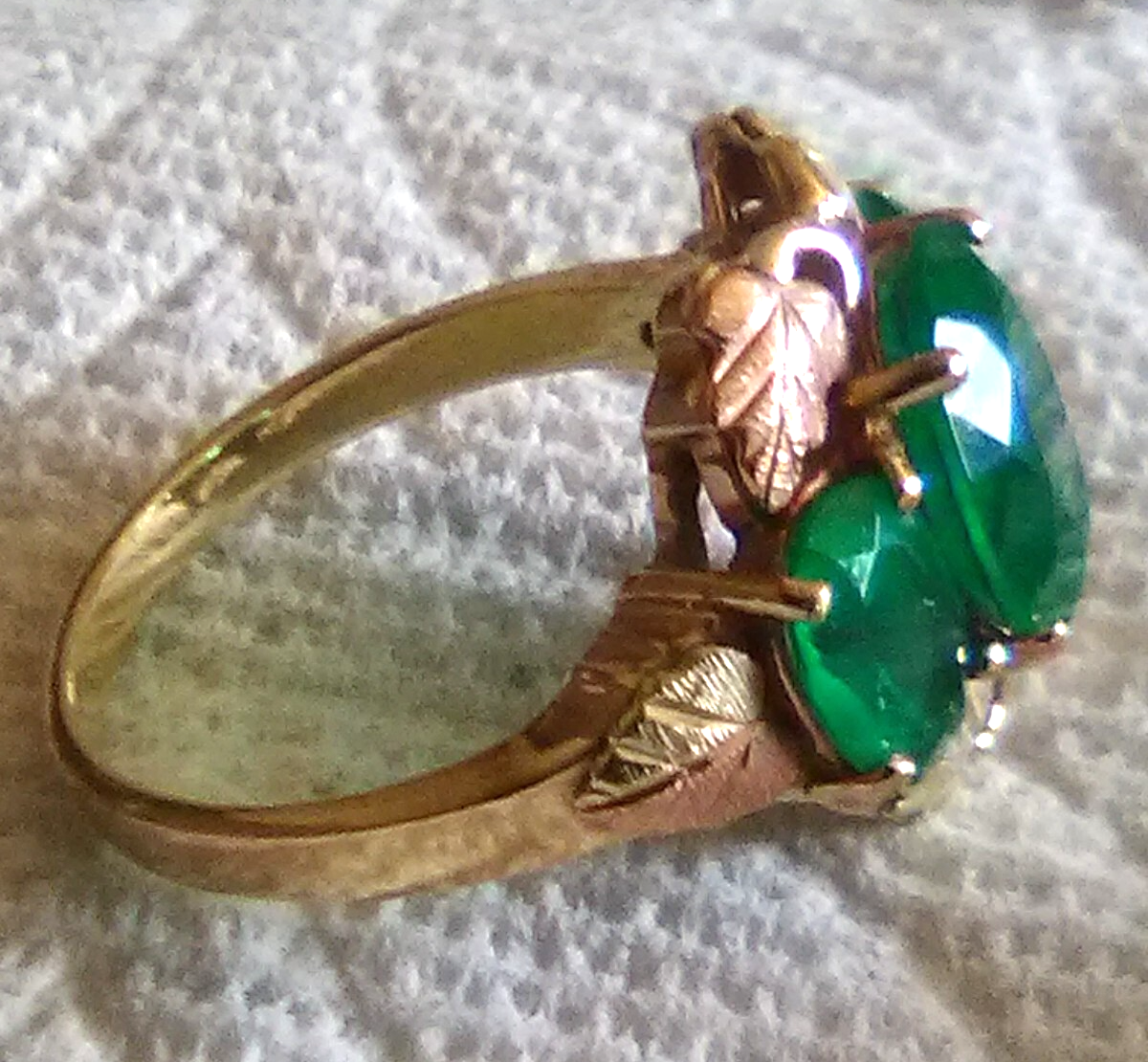 Black Hills Gold sets Green Helenite signed 10K Sz 7.5 | eBay