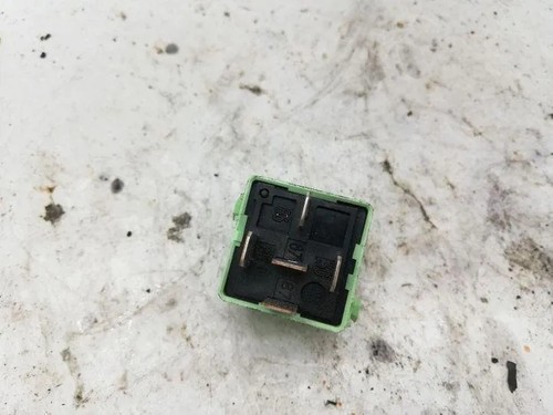 BMW 3 Cabrio E46 Relays 8373700 61368373700 2.00 Petrol 105kw 2003 ...