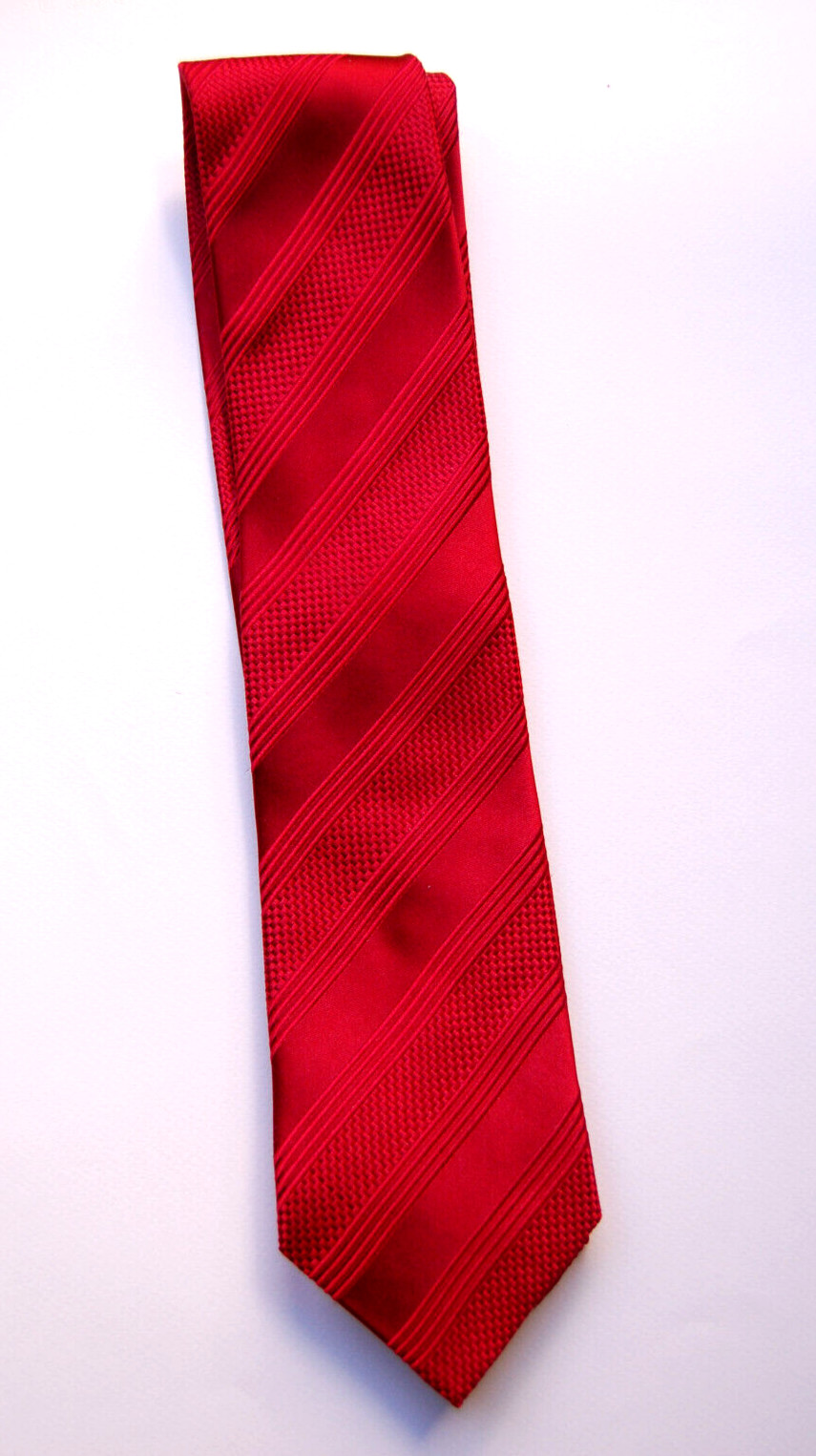 Donald Trump Gold Bar Signature Series Power Tie: Red… - Gem