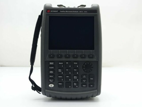 Agilent FieldFox 18GHz Handheld Microwave Analyzer (N9917A) for sale ...
