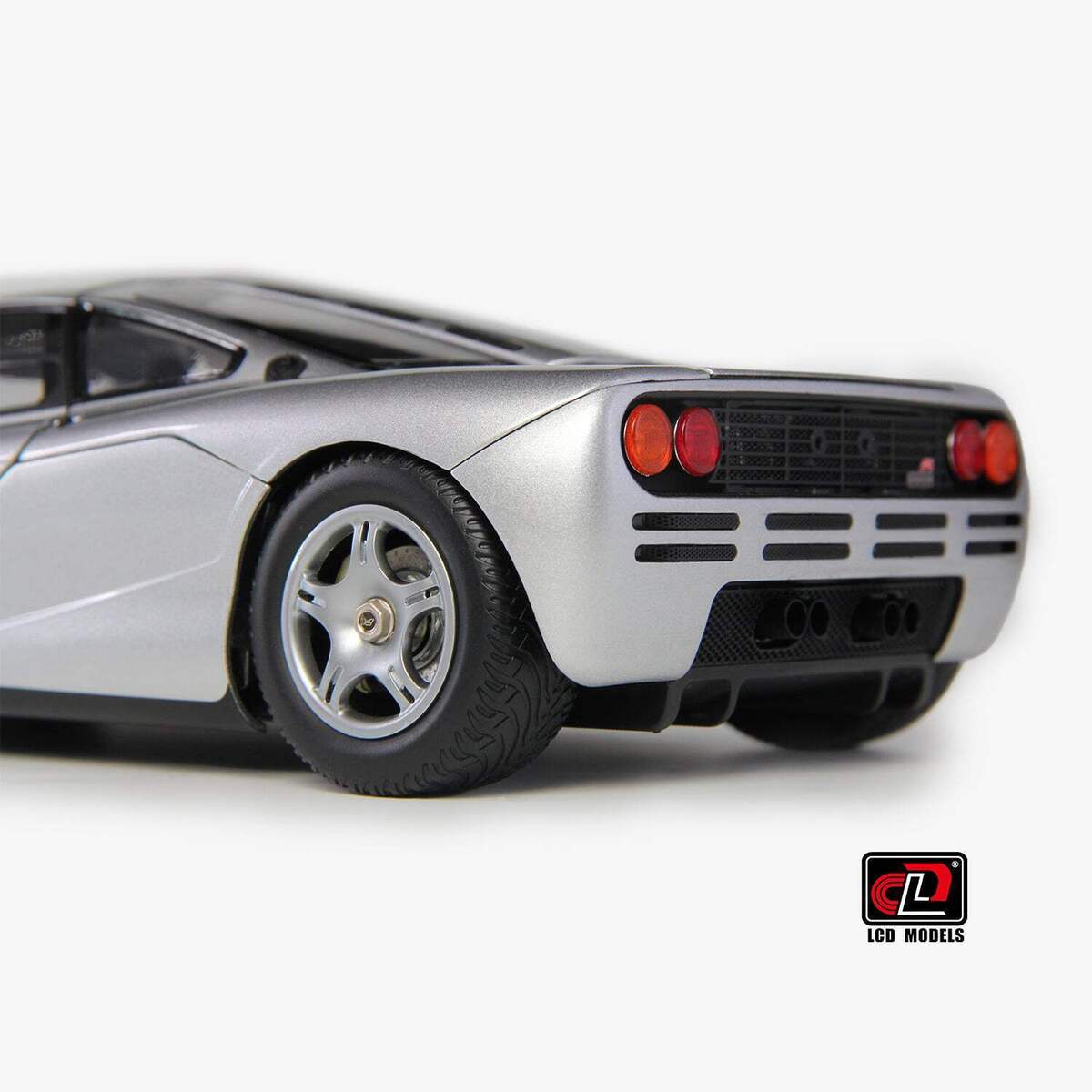 LCD 1993 Mclaren F1 XP5 Silver Metallic 1:18 LCD18014-Si LCD 1993 Mclaren F1 XP5 Silver Metallic 1:18 LCD18014-Si