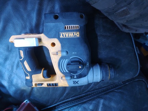 DeWalt DCH273B 20-Volt Brushless 1In. SDS Rotary Hammer (Bare Tool Only ...