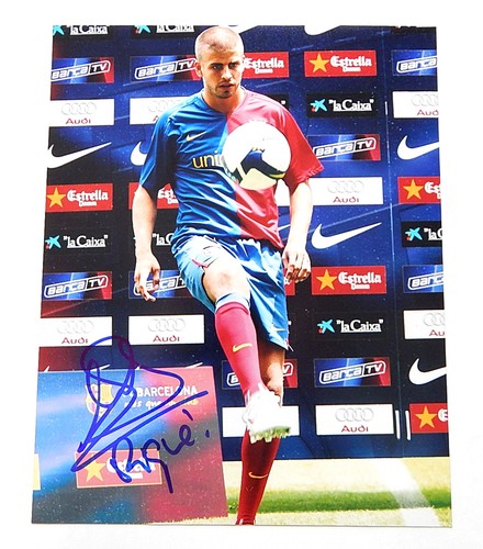 Gerard Pique Signed 8x10 Photo Soccer Football Auto Autograph | eBay