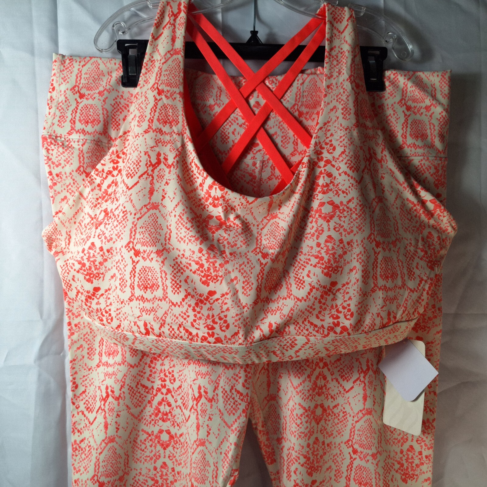 FABLETICS Sports Bra & Leggings 2pc (SET) Womens PLUS Sz 4X (22/24 ...